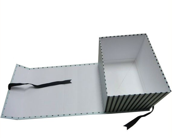Hinged flap lid box - Imprimes